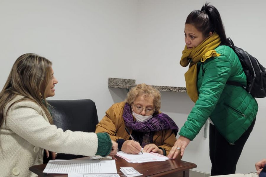 Instituto Provincial De Vivienda El Ipv Avanza En La Escrituración